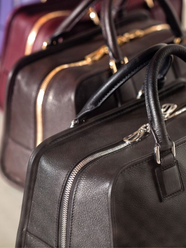 Top 8 Types of Bags for Work - Tradeindia Webstories