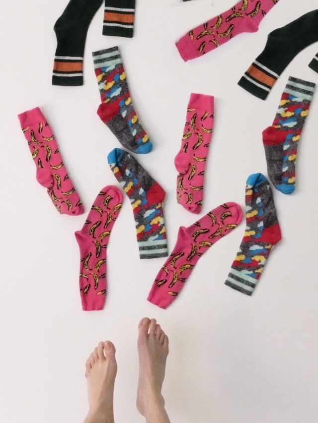 8 Best Materials For Comfortable And Durable Socks - Tradeindia Webstories