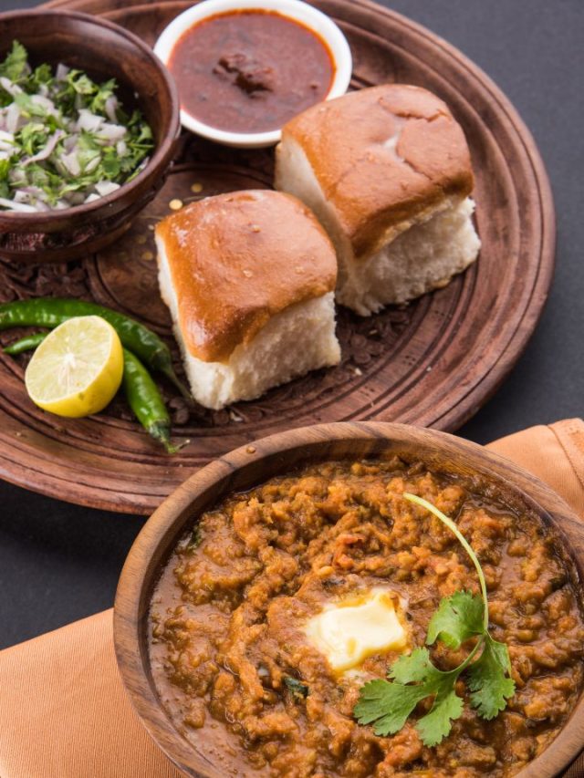 7 Best Street Fast Food in India You Must Try - Tradeindia Webstories